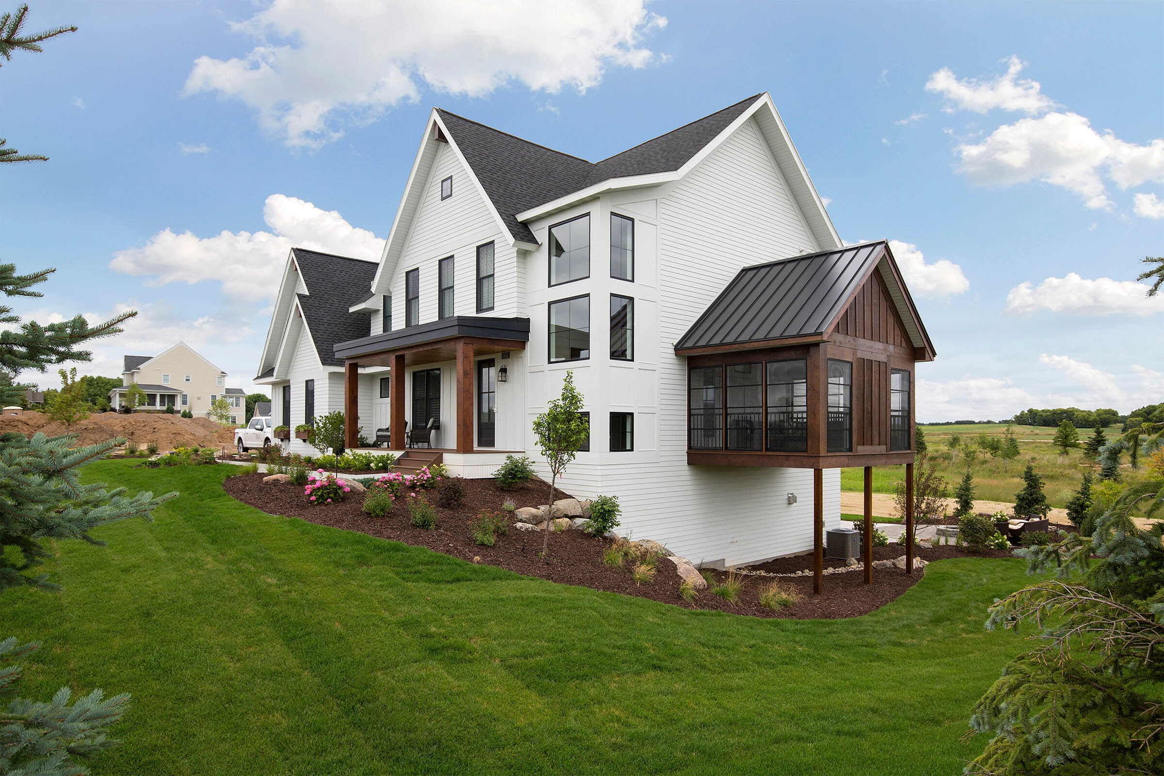 Andersen 100 Series Single Hung Windows with Grids