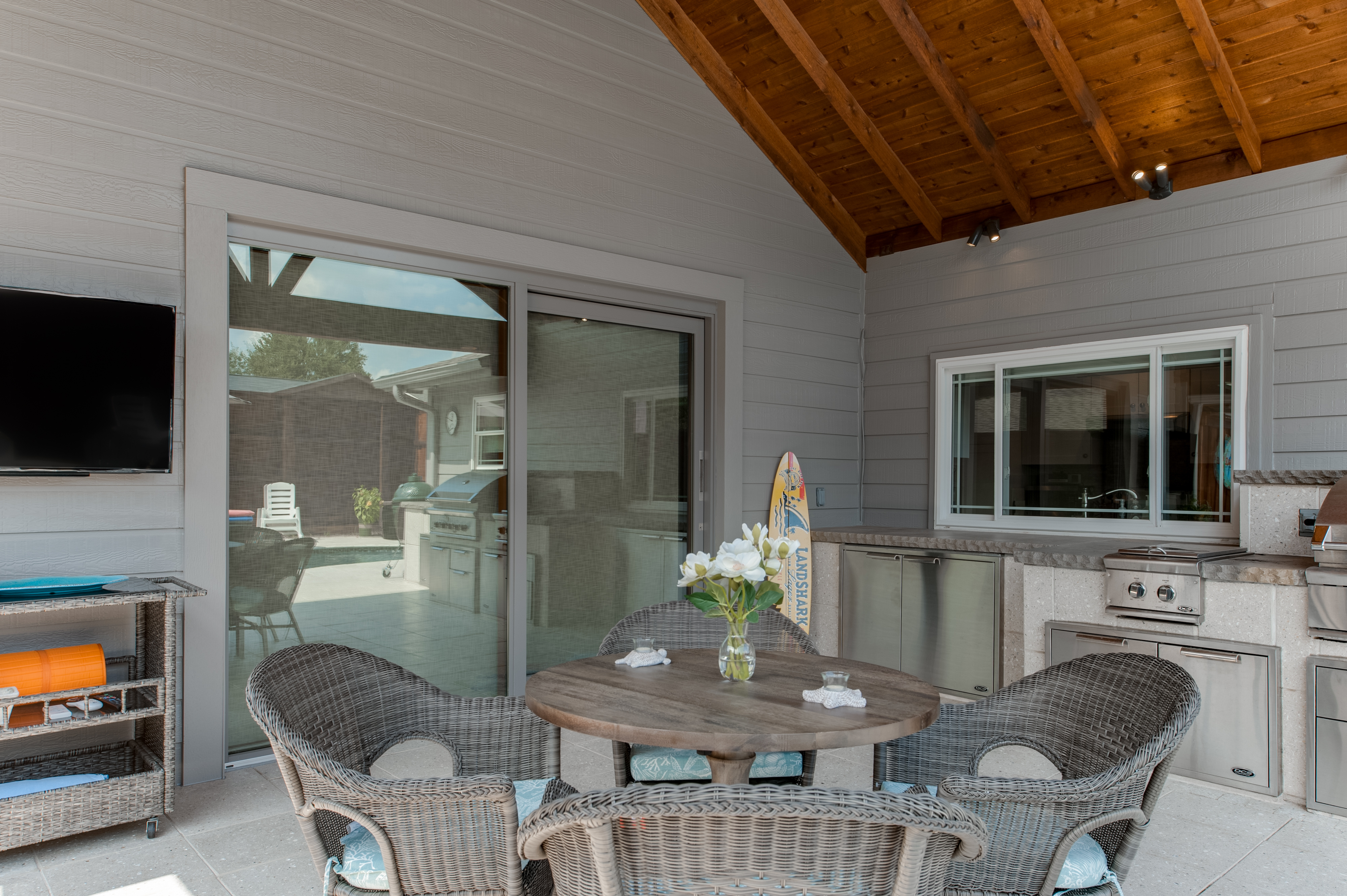 Centor Integrated Folding Doors in Slate